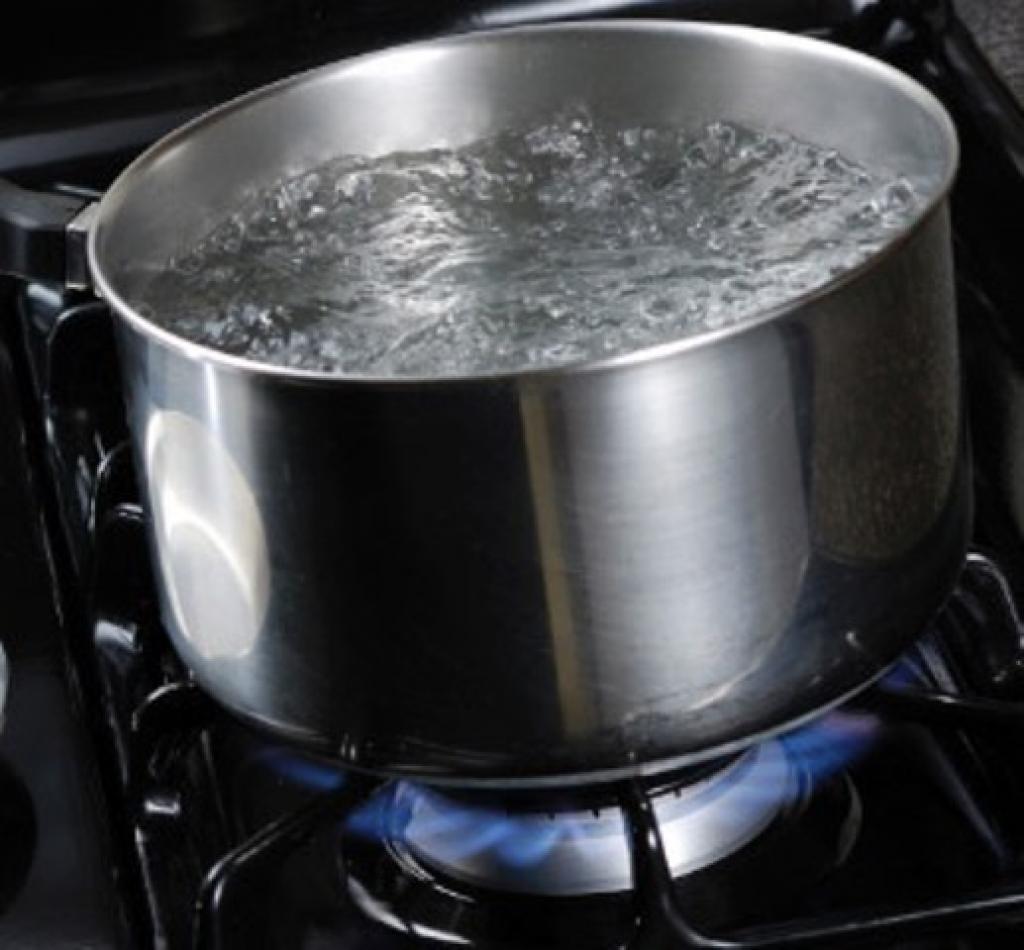 Água fervendo é a principal causa de queimaduras em crianças - Diário ...