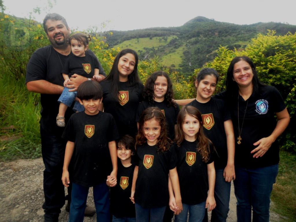 Nove filhos e muito amor: Kelly Emerick celebra o Dia das Mães e o dom ...