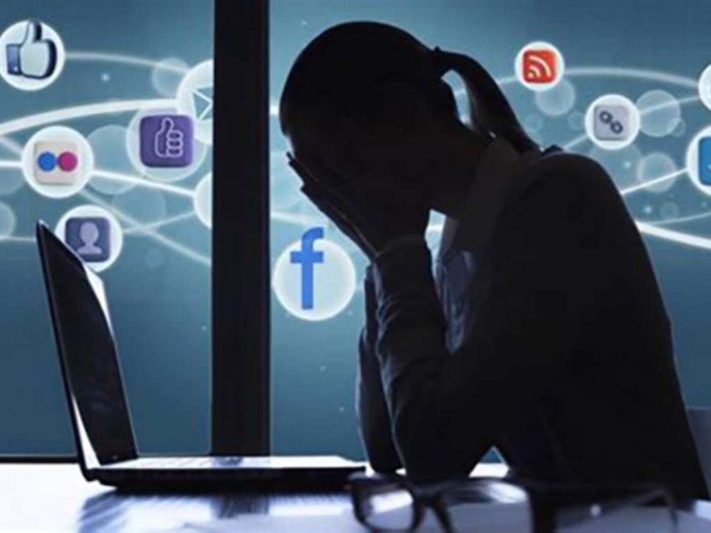 Cyberbulling: a maldade por trás da internet - Diário do Aço