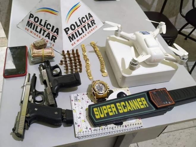 Investigado Por Tráfico é Preso Com Pistolas Munição E Dinheiro Em
