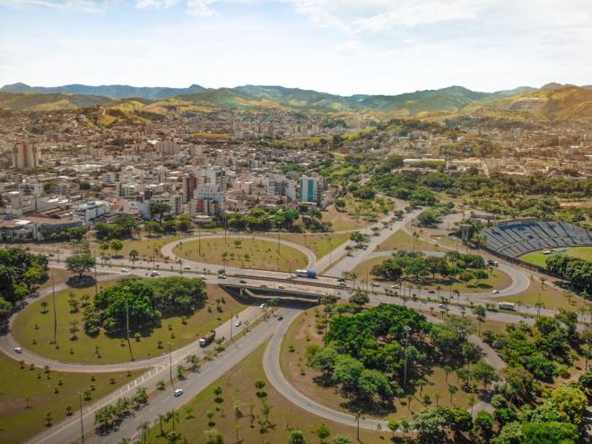 Nos 58 anos de Ipatinga, prefeito avalia que população tem muito do que ...